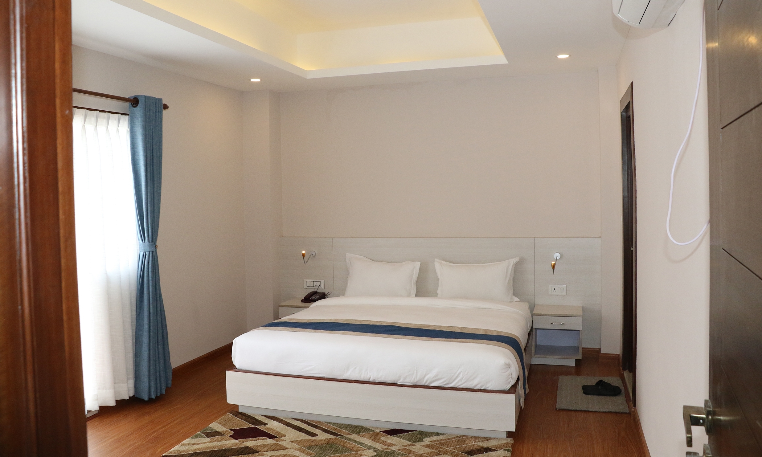 Mega Hotel & Apartment